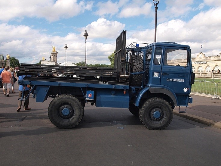 TopWorldAuto >> Photos of Renault trm - photo galleries