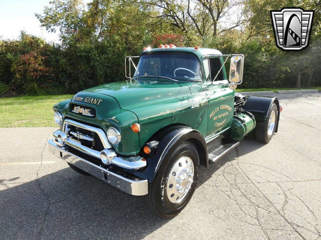 TopWorldAuto >> Photos of GMC 630 - photo galleries