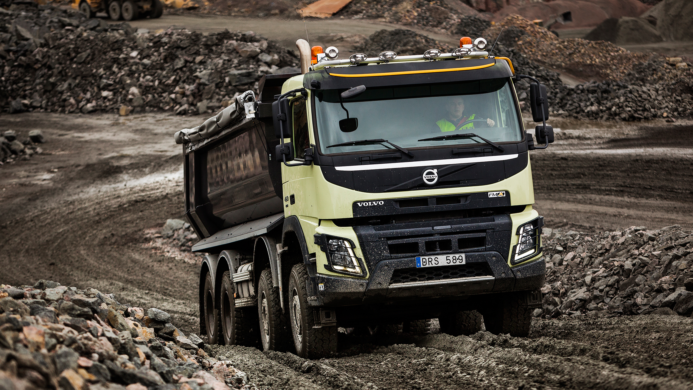 Volvo FL8 - specs, photos, videos and more on TopWorldAuto