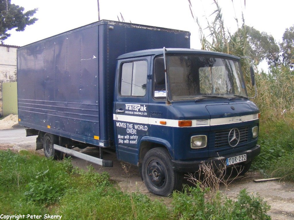 Mercedes-Benz 608D - specs, photos, videos and more on TopWorldAuto