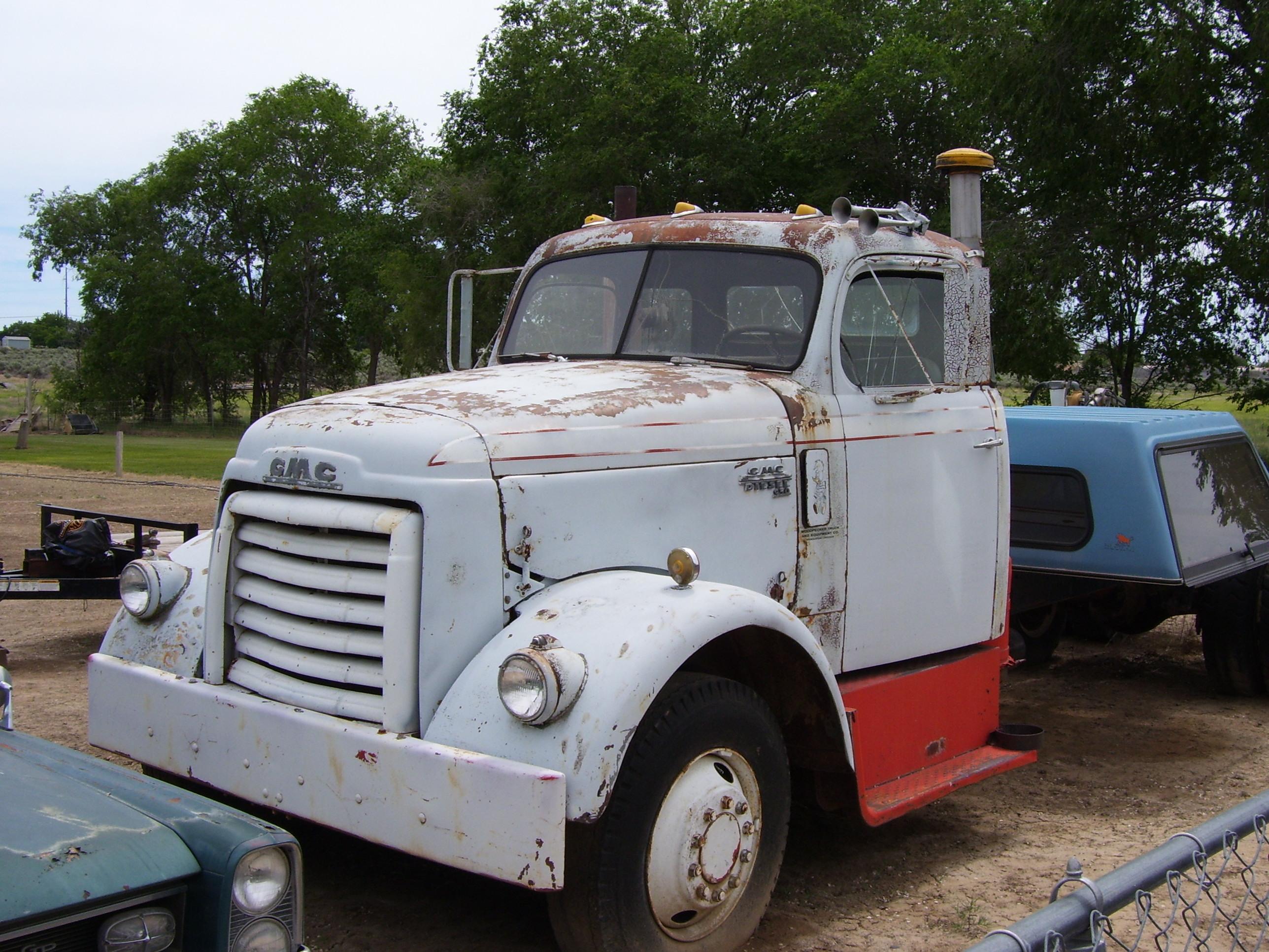 GMC 900 - specs, photos, videos and more on TopWorldAuto