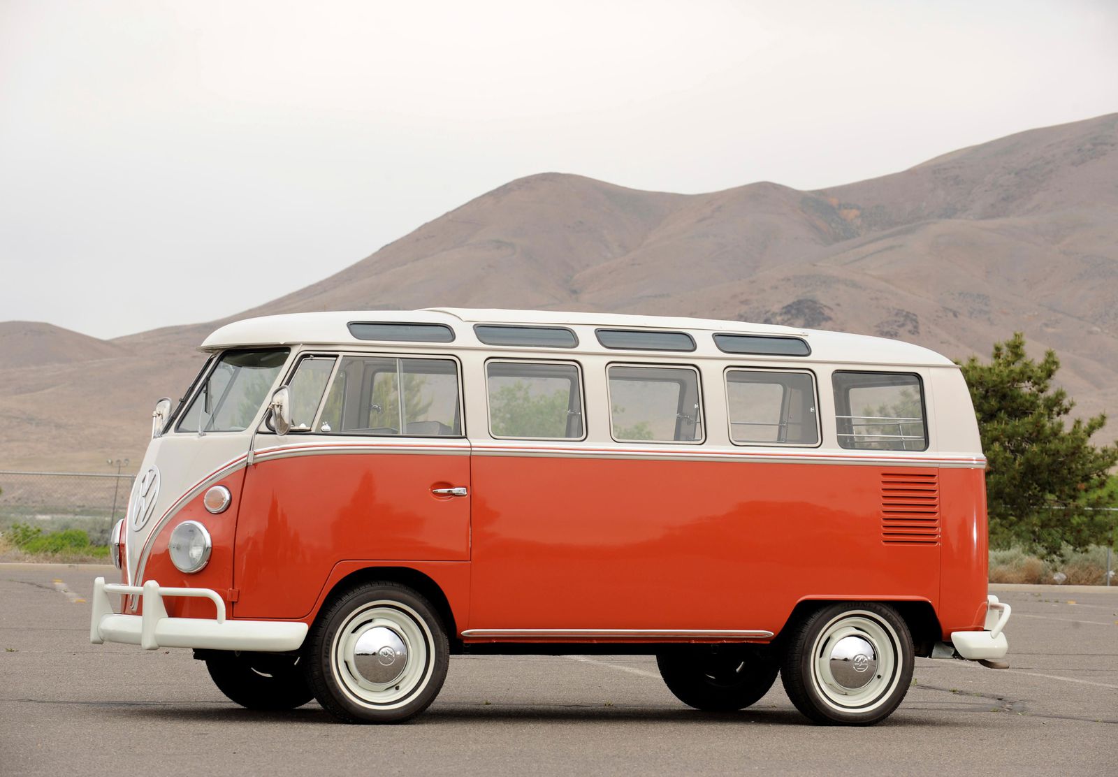Volkswagen Microbus - specs, photos, videos and more on TopWorldAuto