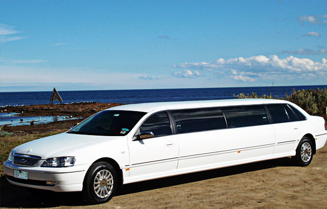 Ford LTD Limo - specs, photos, videos and more on TopWorldAuto