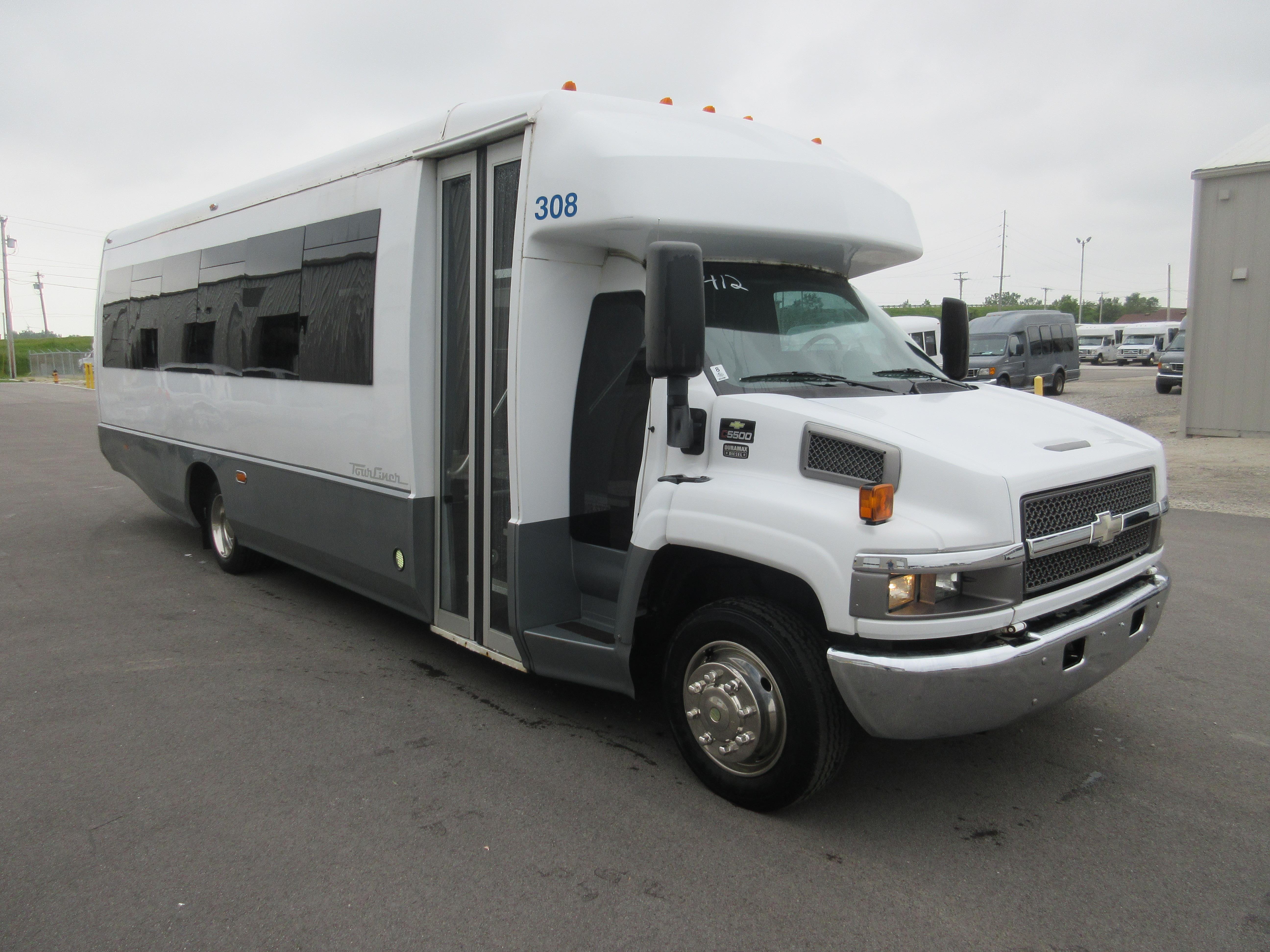 TopWorldAuto >> Photos of Chevrolet C5500 - photo galleries