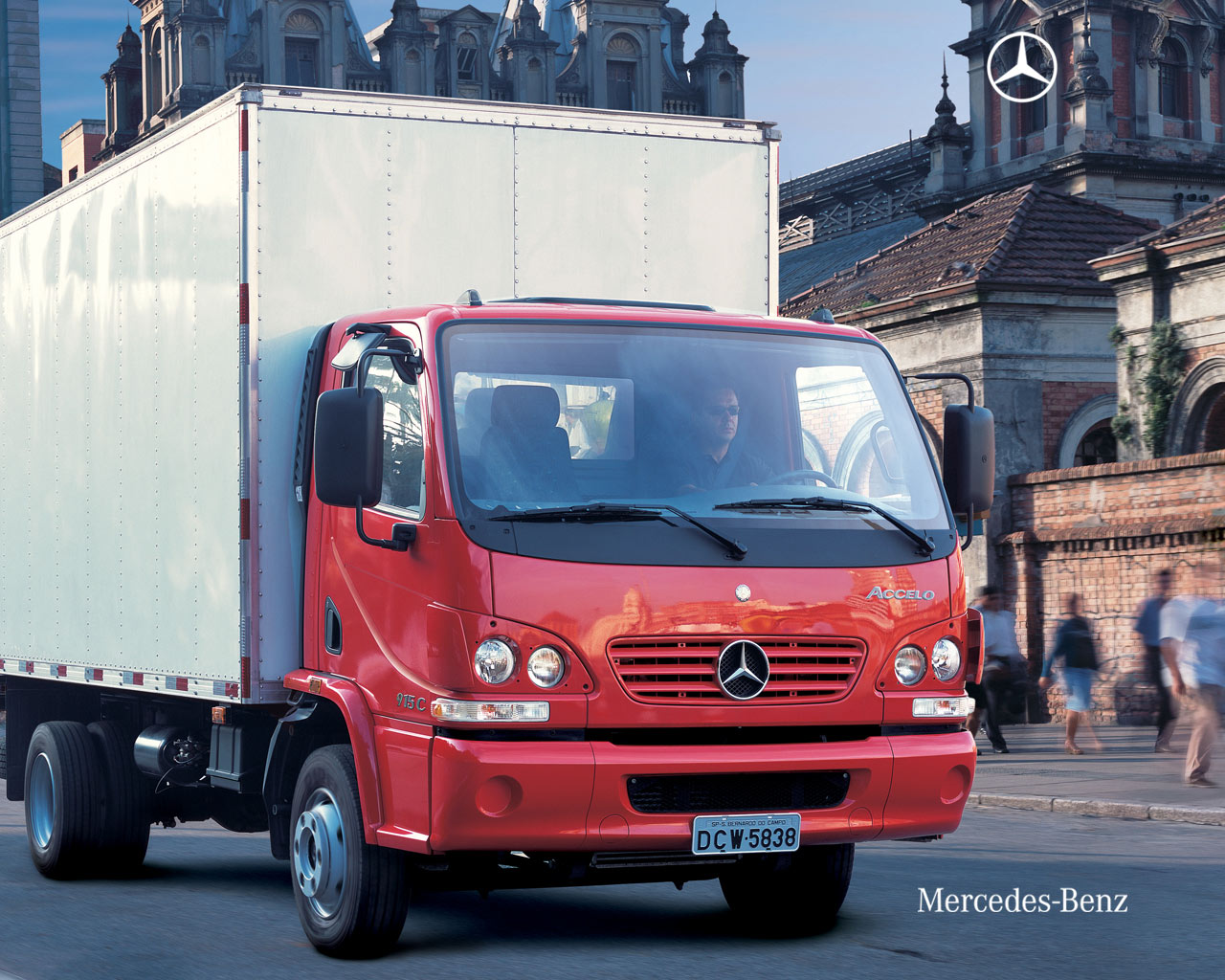 Mercedes-Benz Accelo 915C - specs, photos, videos and more on TopWorldAuto
