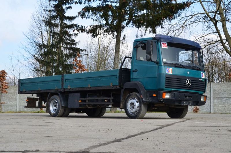 Mercedes-Benz 1117 - specs, photos, videos and more on TopWorldAuto