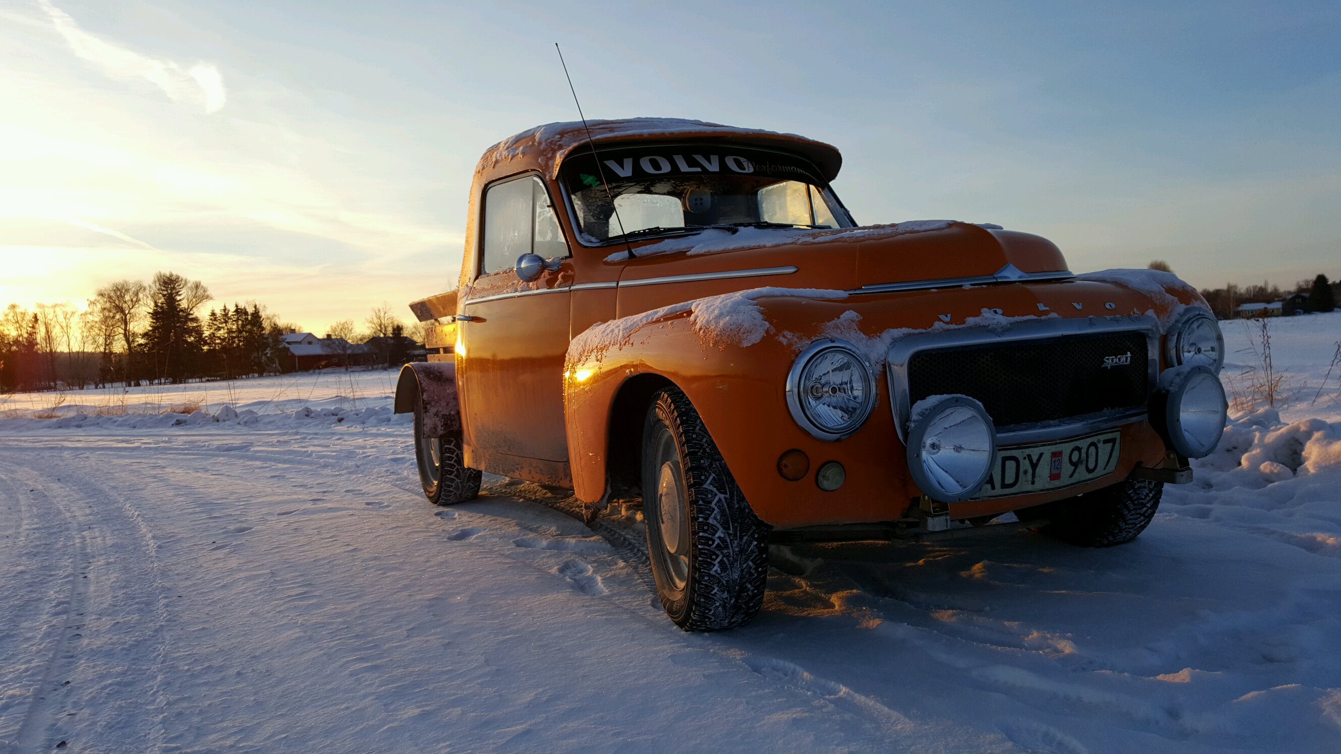 Volvo P210 Duett - specs, photos, videos and more on TopWorldAuto