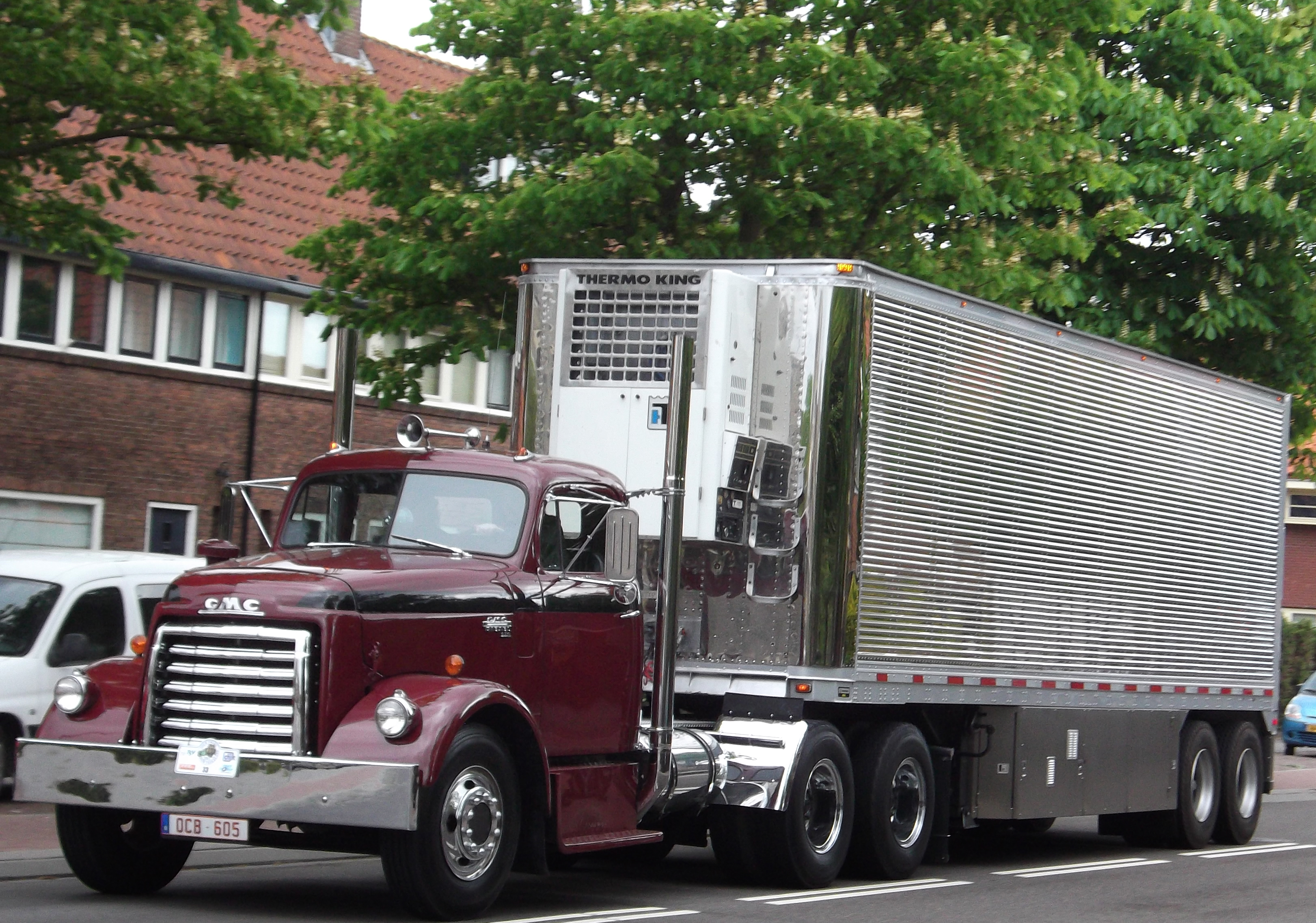 TopWorldAuto >> Photos of GMC 630 - photo galleries