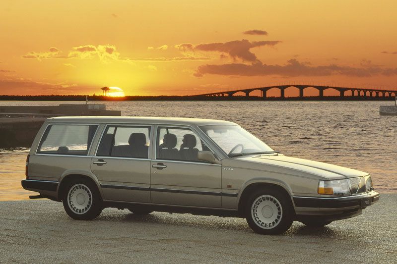TopWorldAuto >> Photos of Volvo 760 turbo wagon - photo galleries