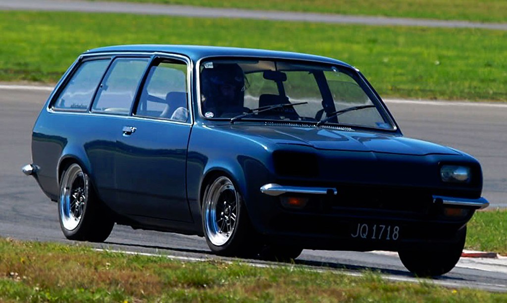 TopWorldAuto >> Photos of Vauxhall Chevette Estate - photo galleries