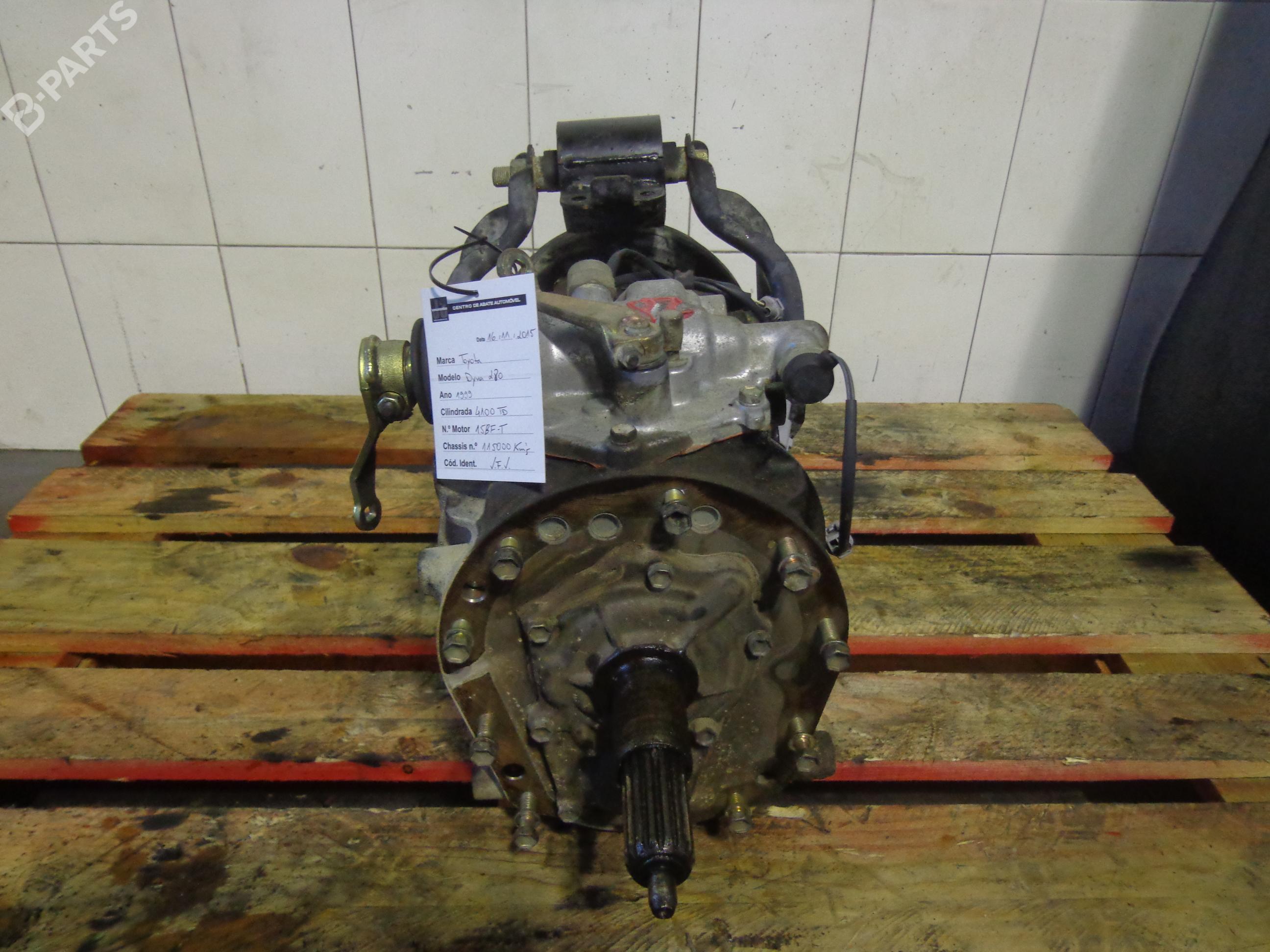 Toyota Dyna 400 - specs, photos, videos and more on TopWorldAuto