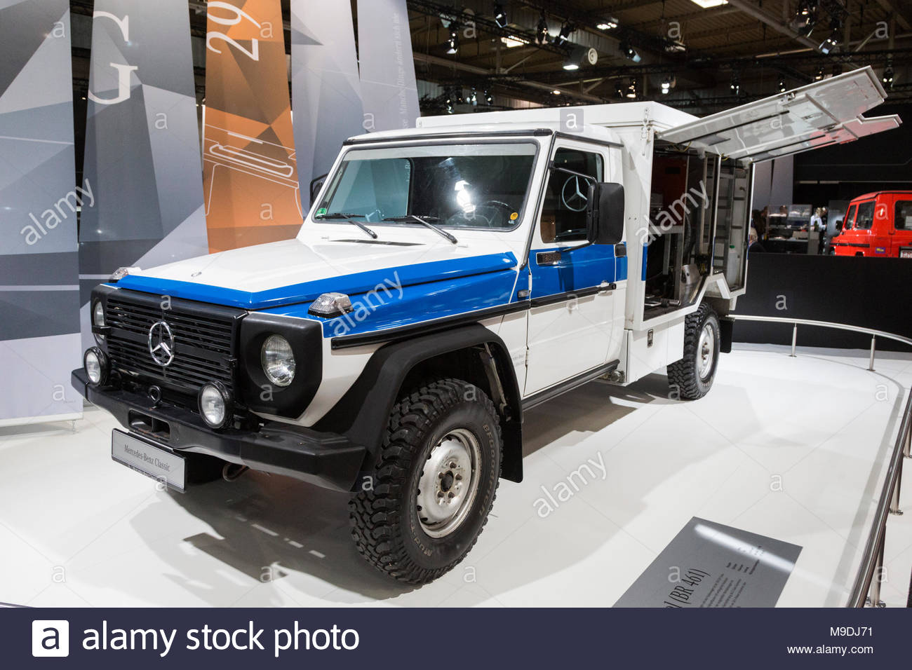 Mercedes-Benz 290 GD - specs, photos, videos and more on TopWorldAuto