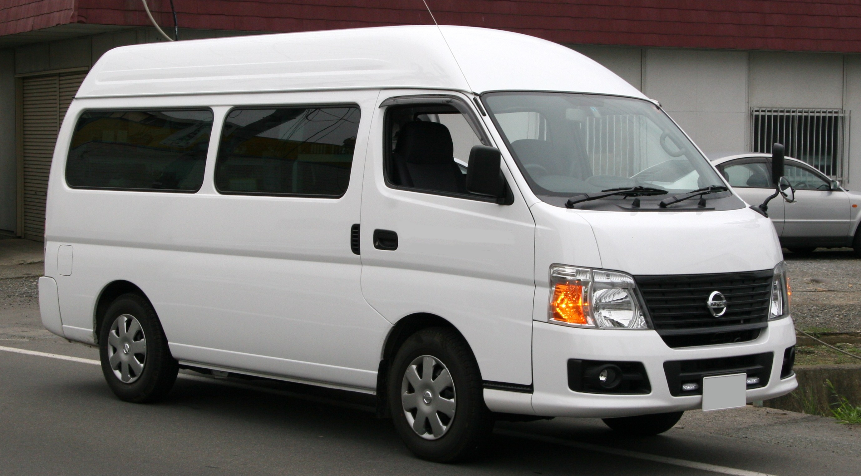 TopWorldAuto >> Photos of Nissan Caravan - photo galleries