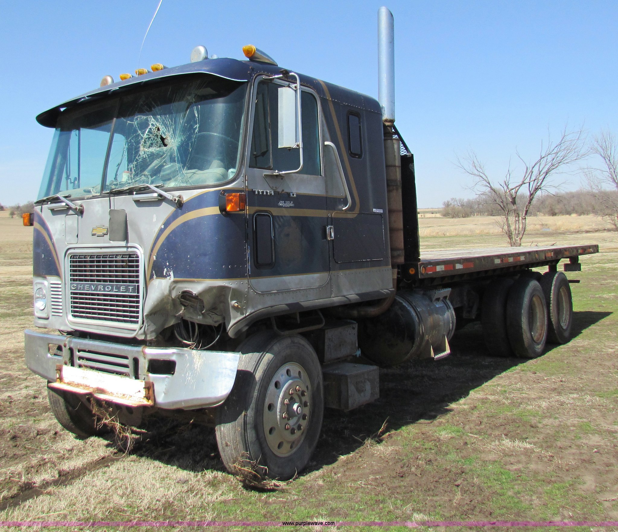 TopWorldAuto >> Photos of Chevrolet Titan 90 - photo galleries
