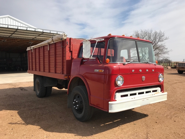 Ford C-600 COE - specs, photos, videos and more on TopWorldAuto