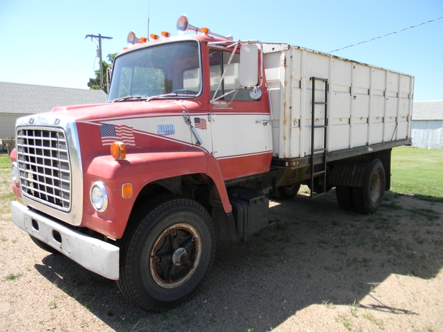 Ford F-900 - specs, photos, videos and more on TopWorldAuto