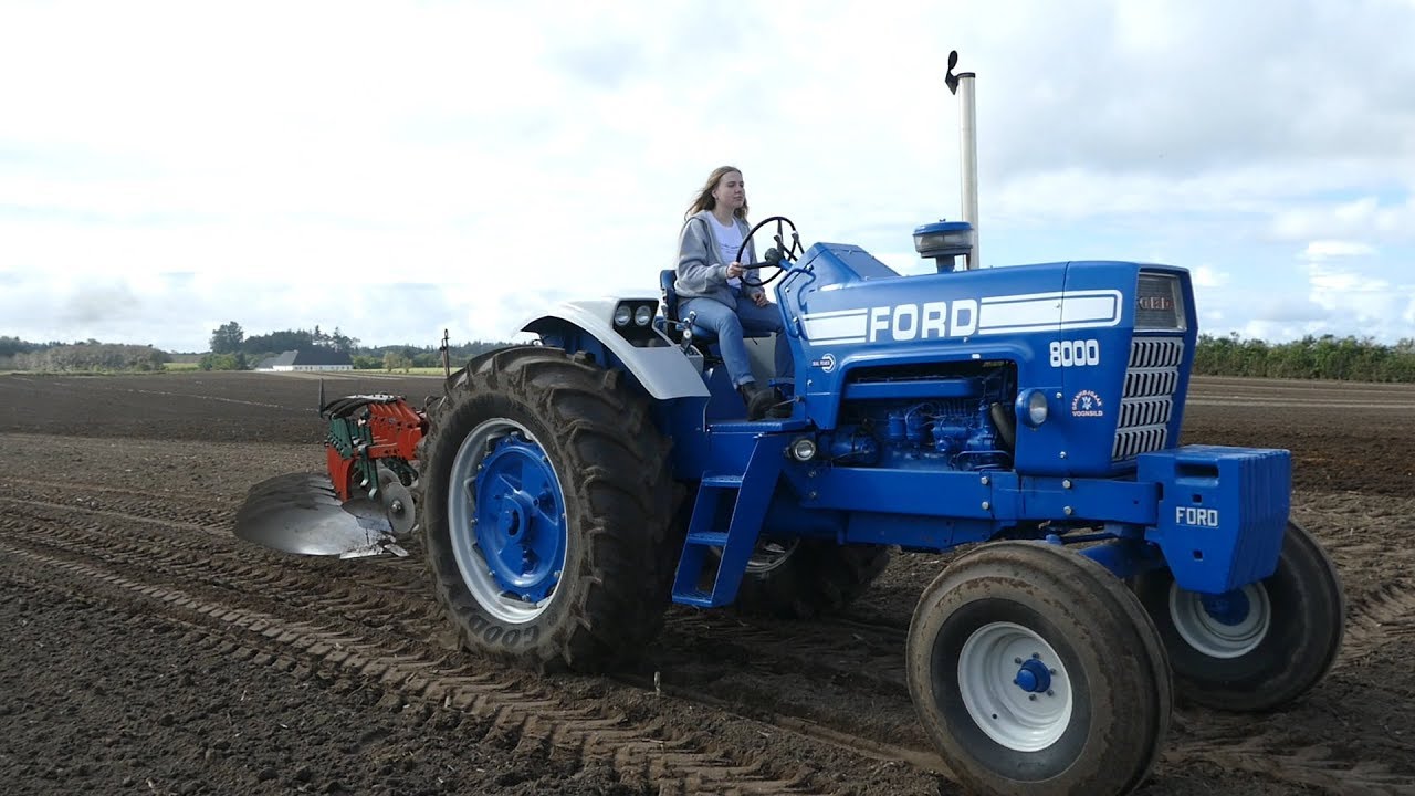 Ford 8000 - specs, photos, videos and more on TopWorldAuto