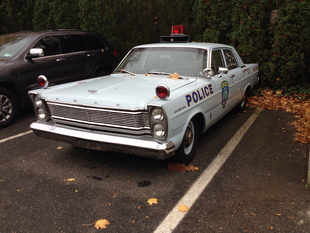 Ford Custom Police car - specs, photos, videos and more on TopWorldAuto