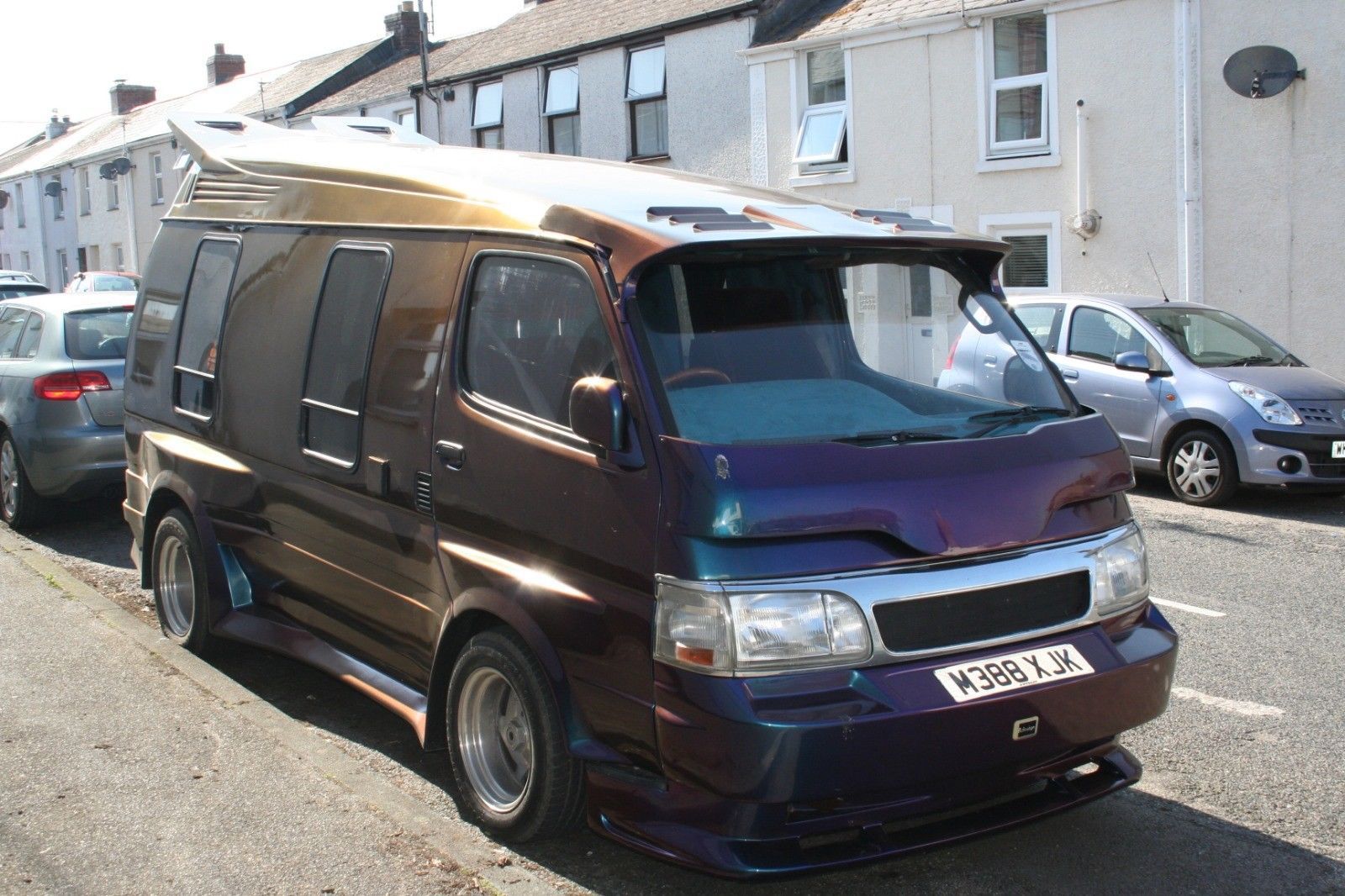 TopWorldAuto >> Photos of Toyota Hiace Super Custom - photo galleries