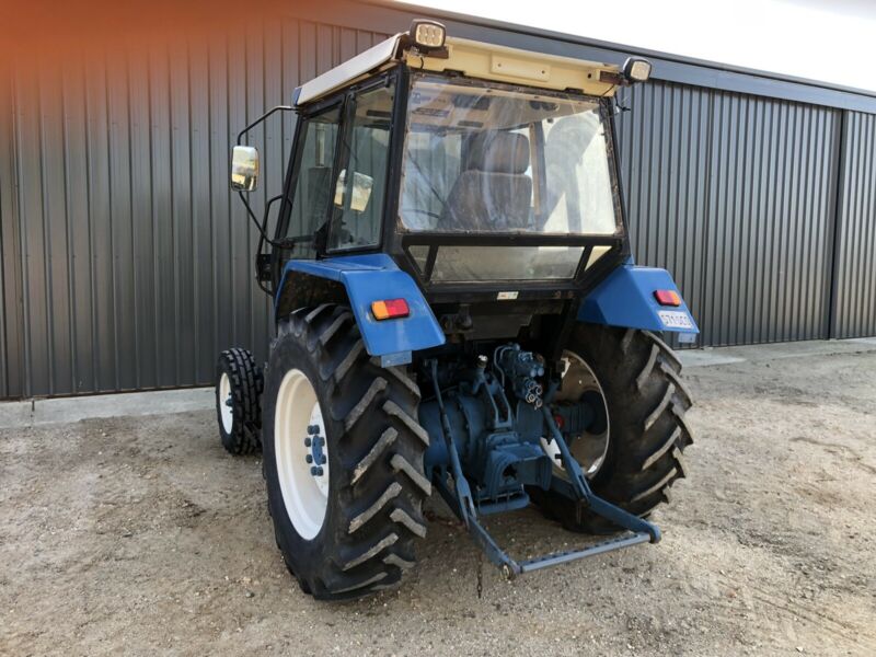 TopWorldAuto >> Photos of Ford 4130 Tractor - photo galleries