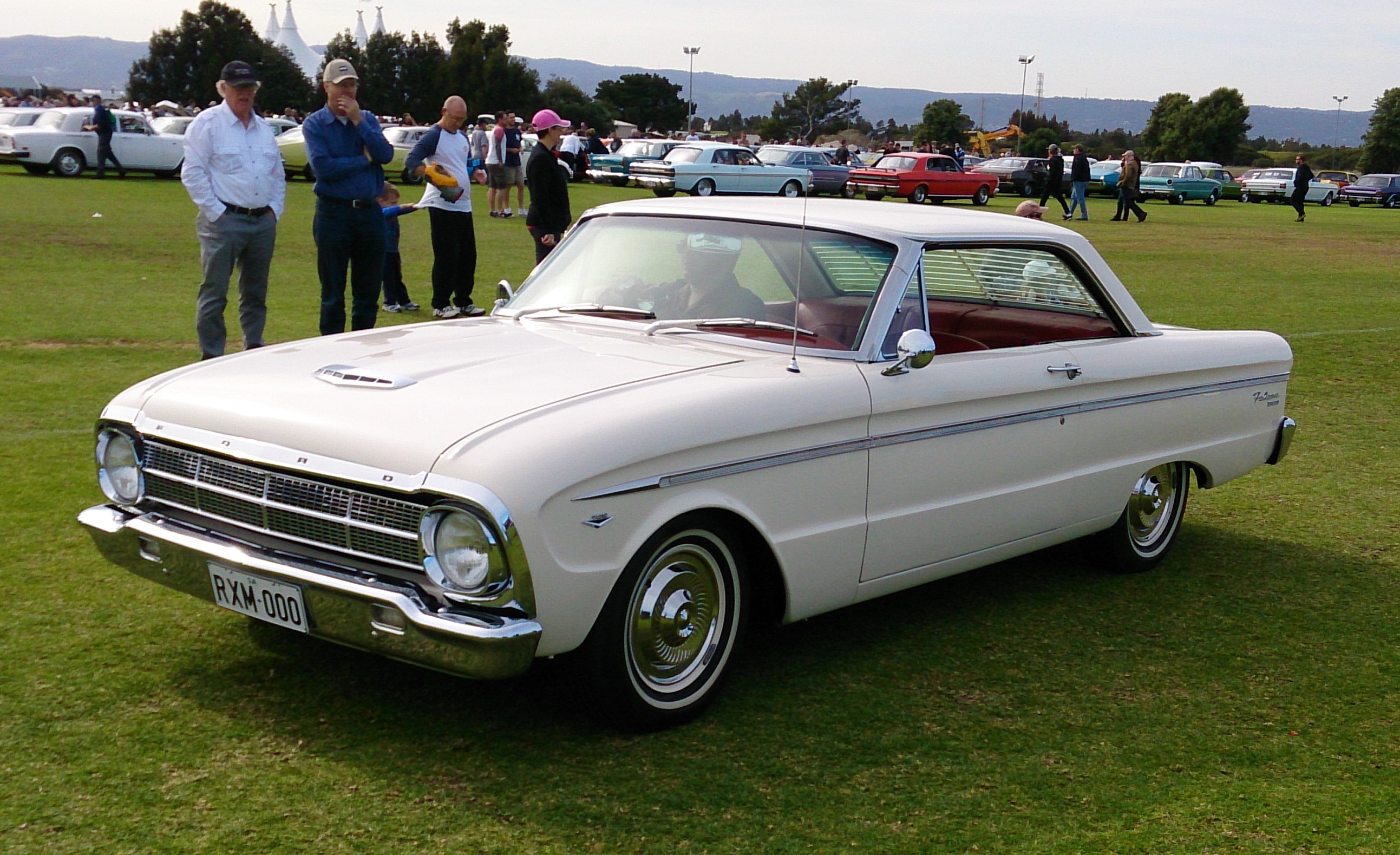 TopWorldAuto >> Photos of Ford Falcon DeLuxe - photo galleries