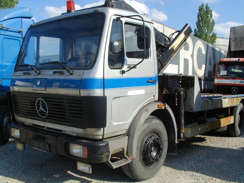 Mercedes-Benz 1419 - specs, photos, videos and more on TopWorldAuto