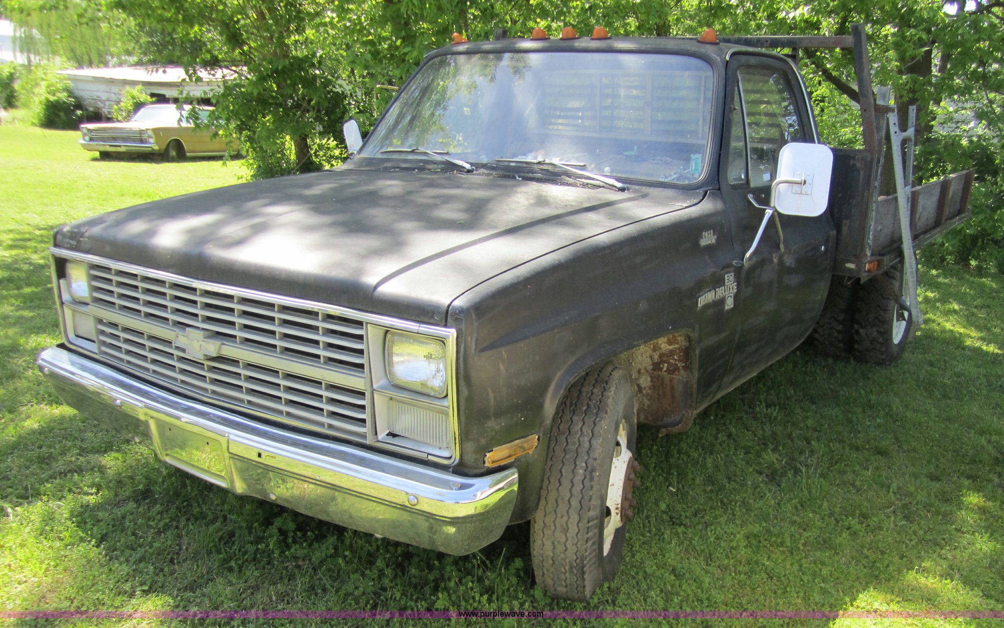 Chevrolet C30 Custom Deluxe - specs, photos, videos and more on ...