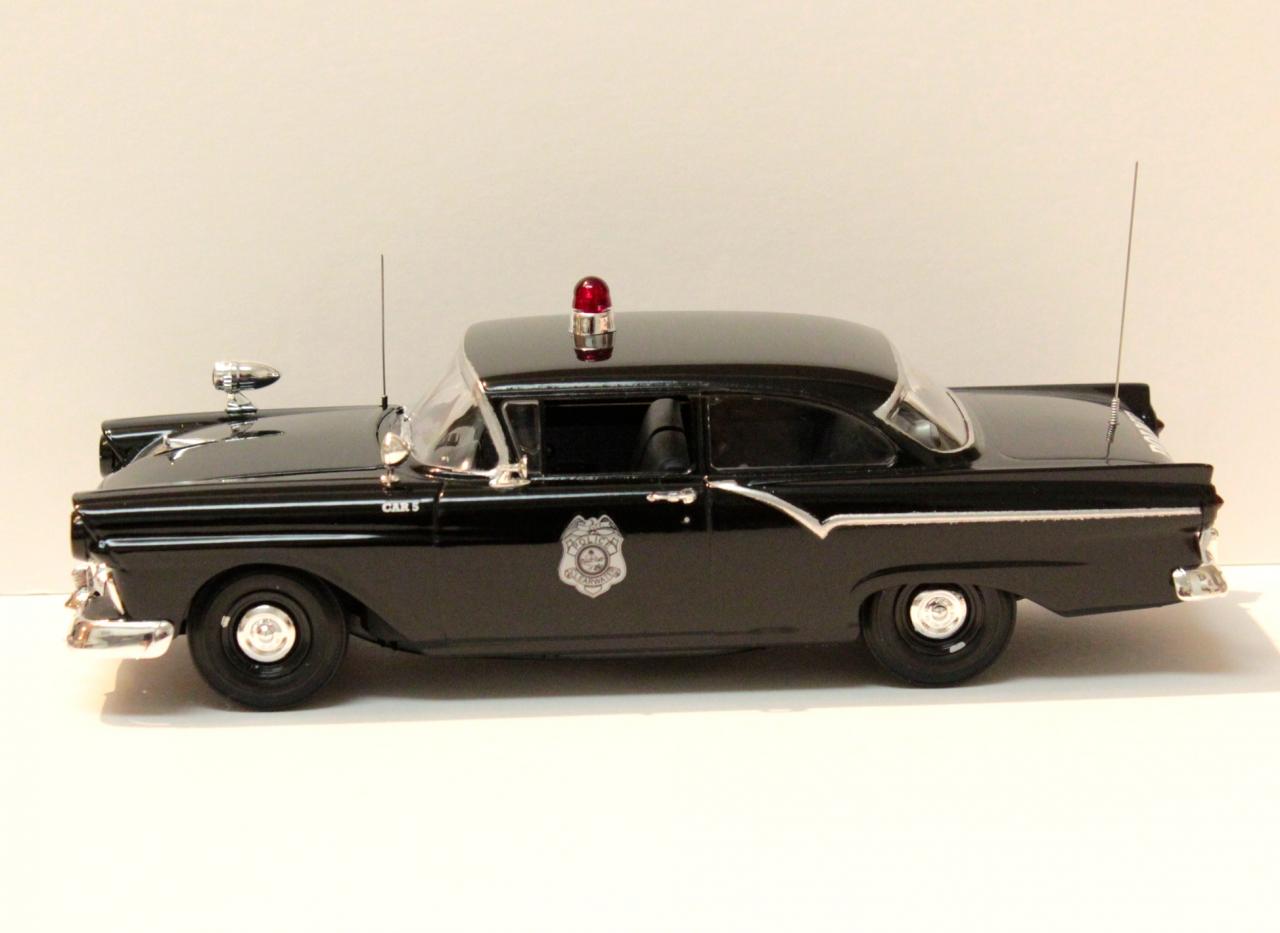 Ford Custom Police car - specs, photos, videos and more on TopWorldAuto