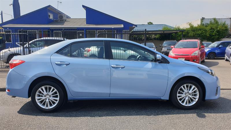 TopWorldAuto >> Photos of Toyota Corolla GLX - photo galleries