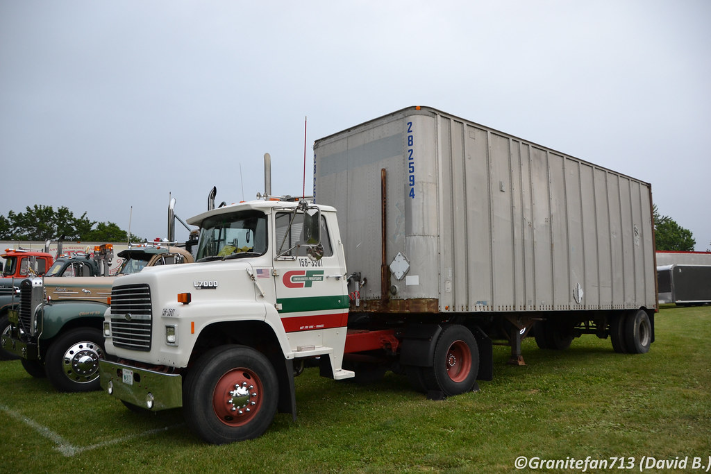 Ford L7000 - specs, photos, videos and more on TopWorldAuto