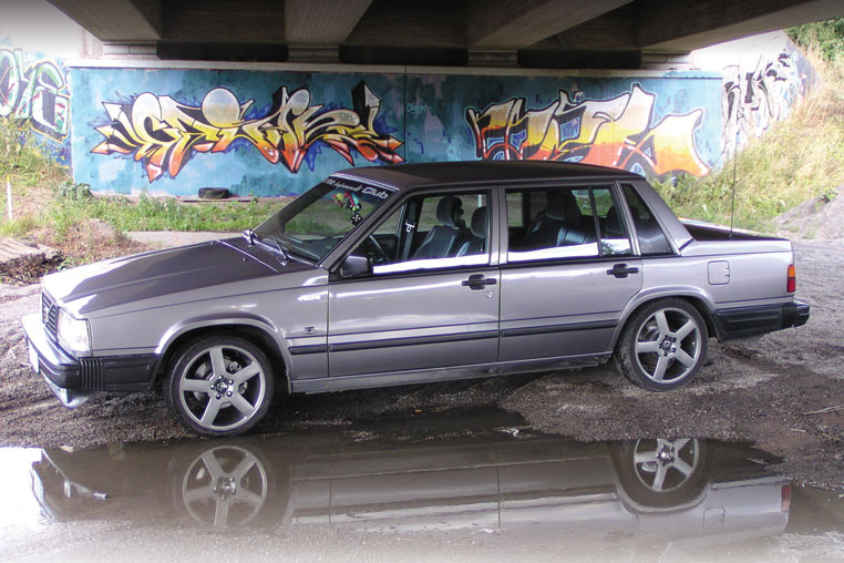 TopWorldAuto >> Photos of Volvo 760 turbo wagon - photo galleries