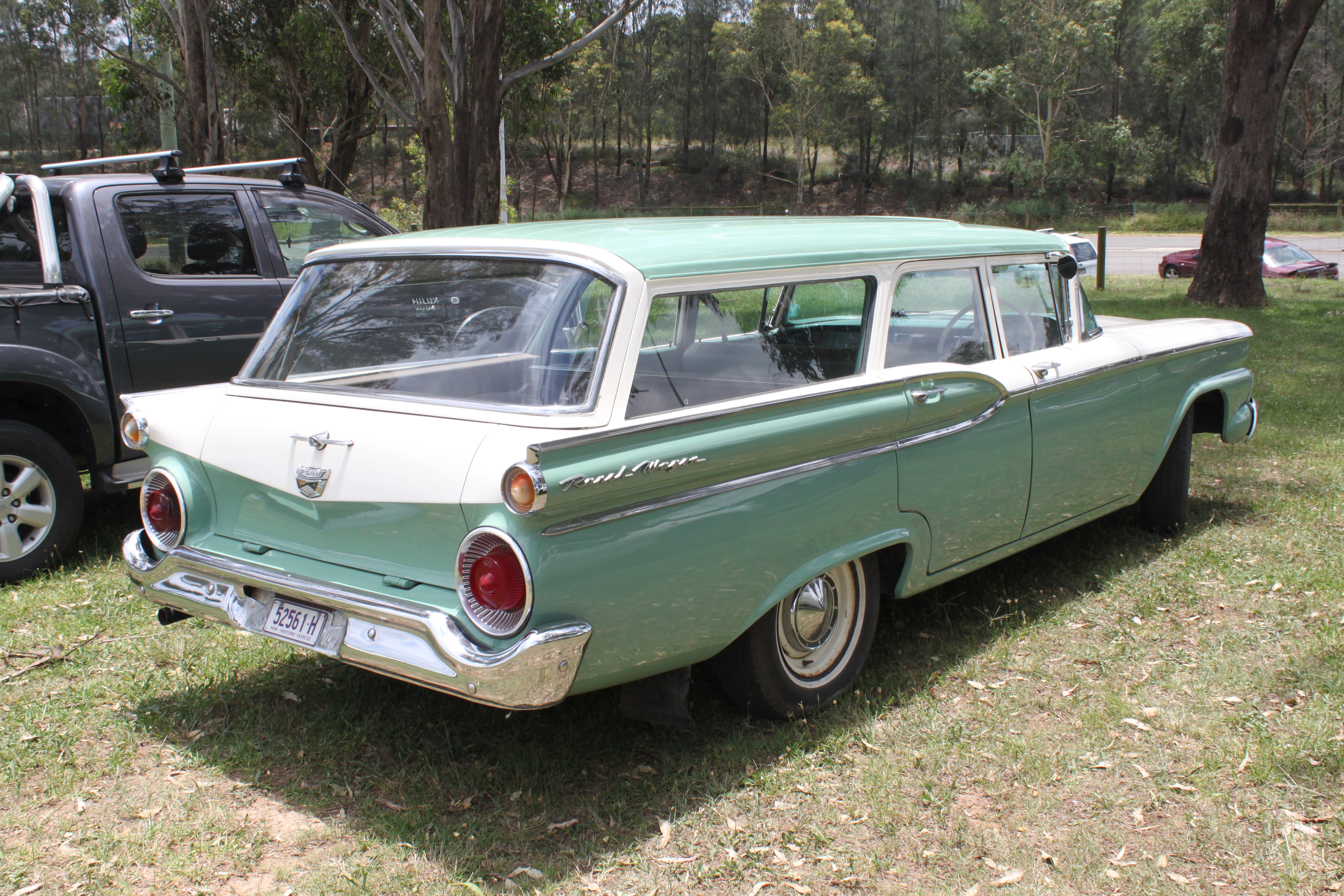 TopWorldAuto >> Photos of Ford Fairlane Ranch Wagon - photo galleries