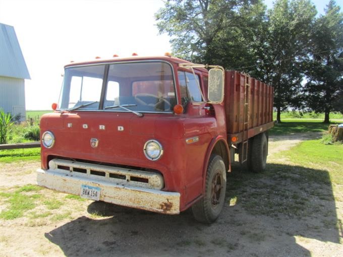 TopWorldAuto >> Photos of Ford C600 - photo galleries