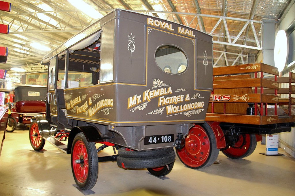 Ford Model TT Bus - specs, photos, videos and more on TopWorldAuto