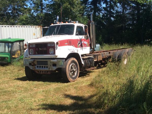 TopWorldAuto >> Photos of GMC 9500 Diesel - photo galleries